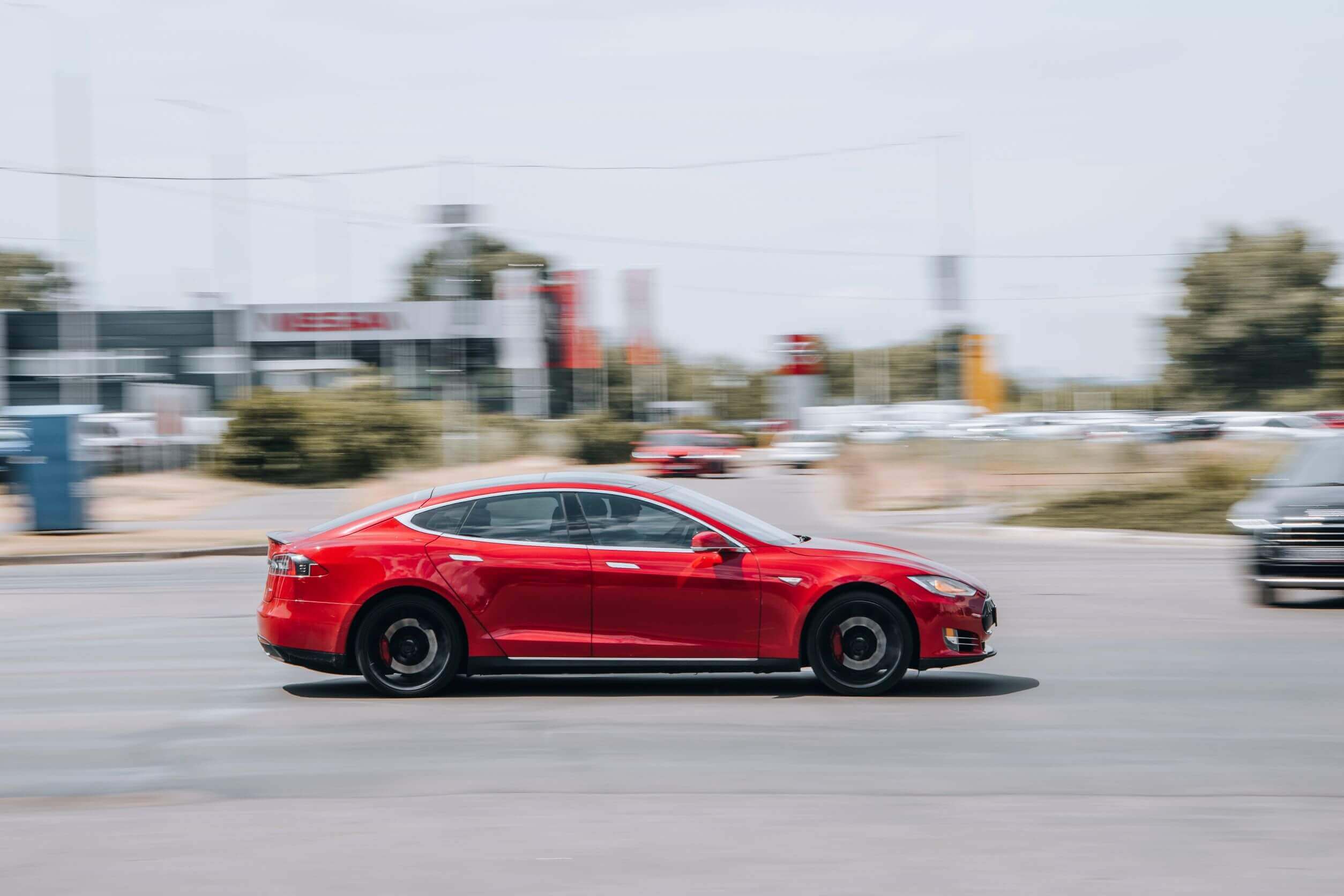 Where can you charge your tesla for free-Tesla Market